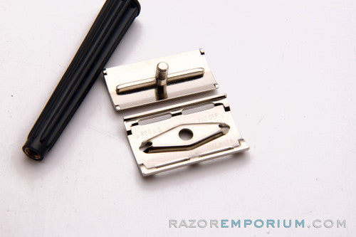 1947-51 WWII Gillette Bakelite Handle Tech Double Edge Razor Set ...