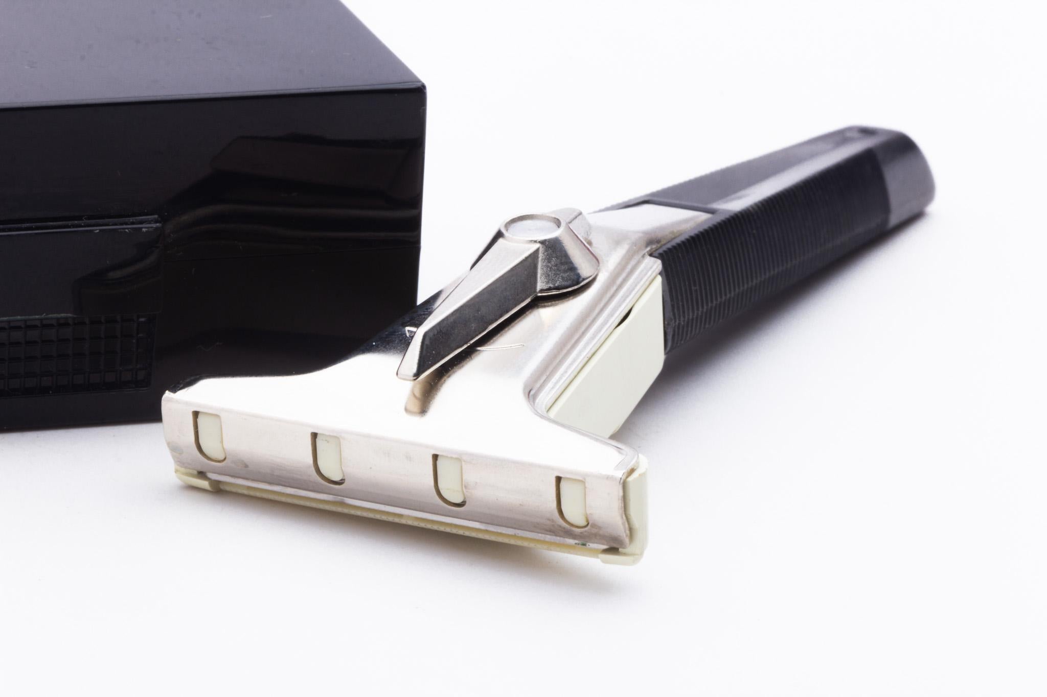 1966 L4 Gillette Techmatic Adjustable Cartridge Razor Set | Original C ...