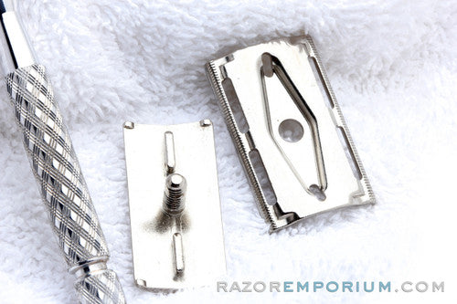 1960's Gillette British Ball End Tech Spiral Handle Razor Made in Engl ...