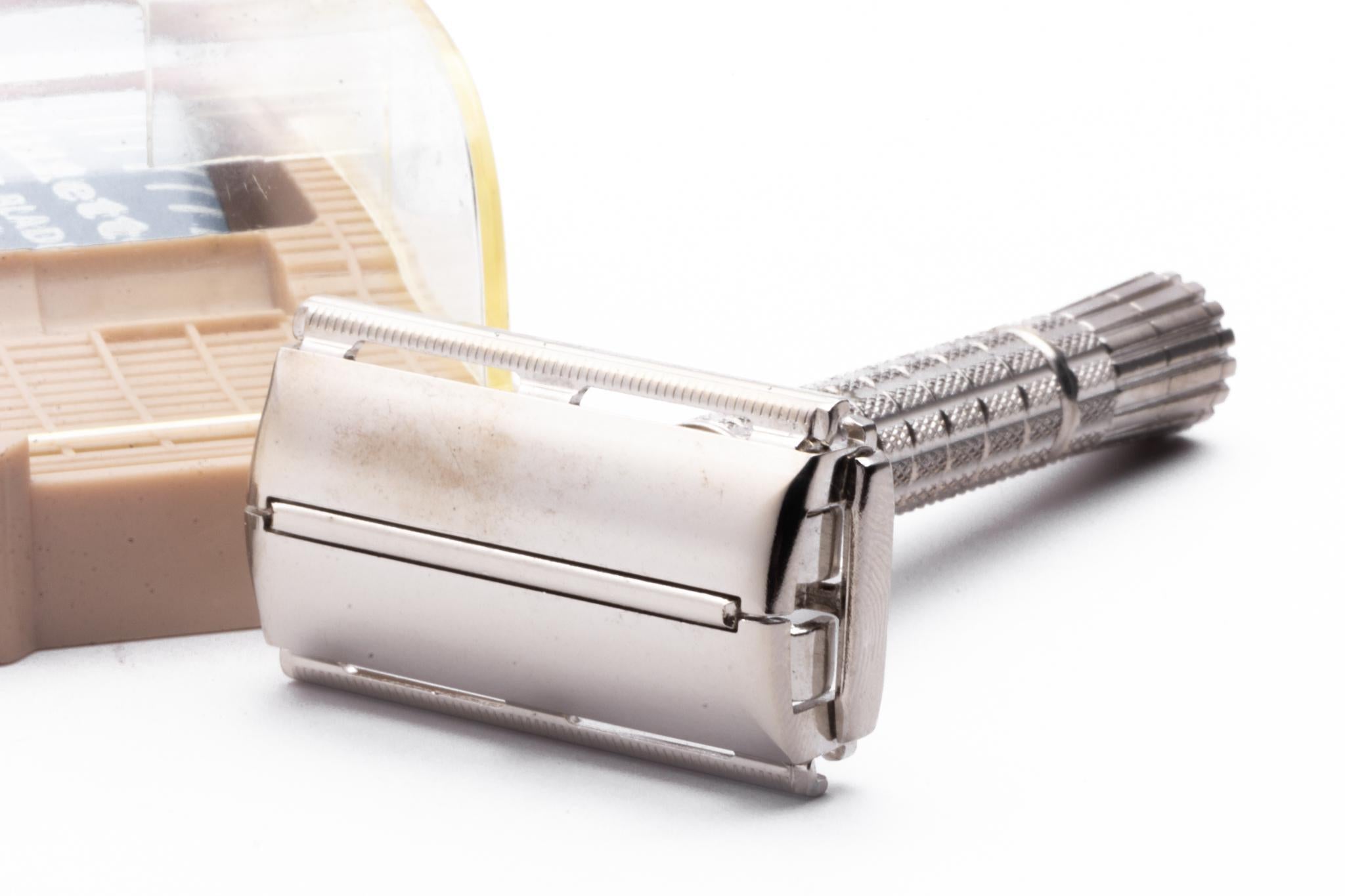 1957 C2 Gillette Flare Tip Regular Super Speed Safety Razor Set | Orig ...