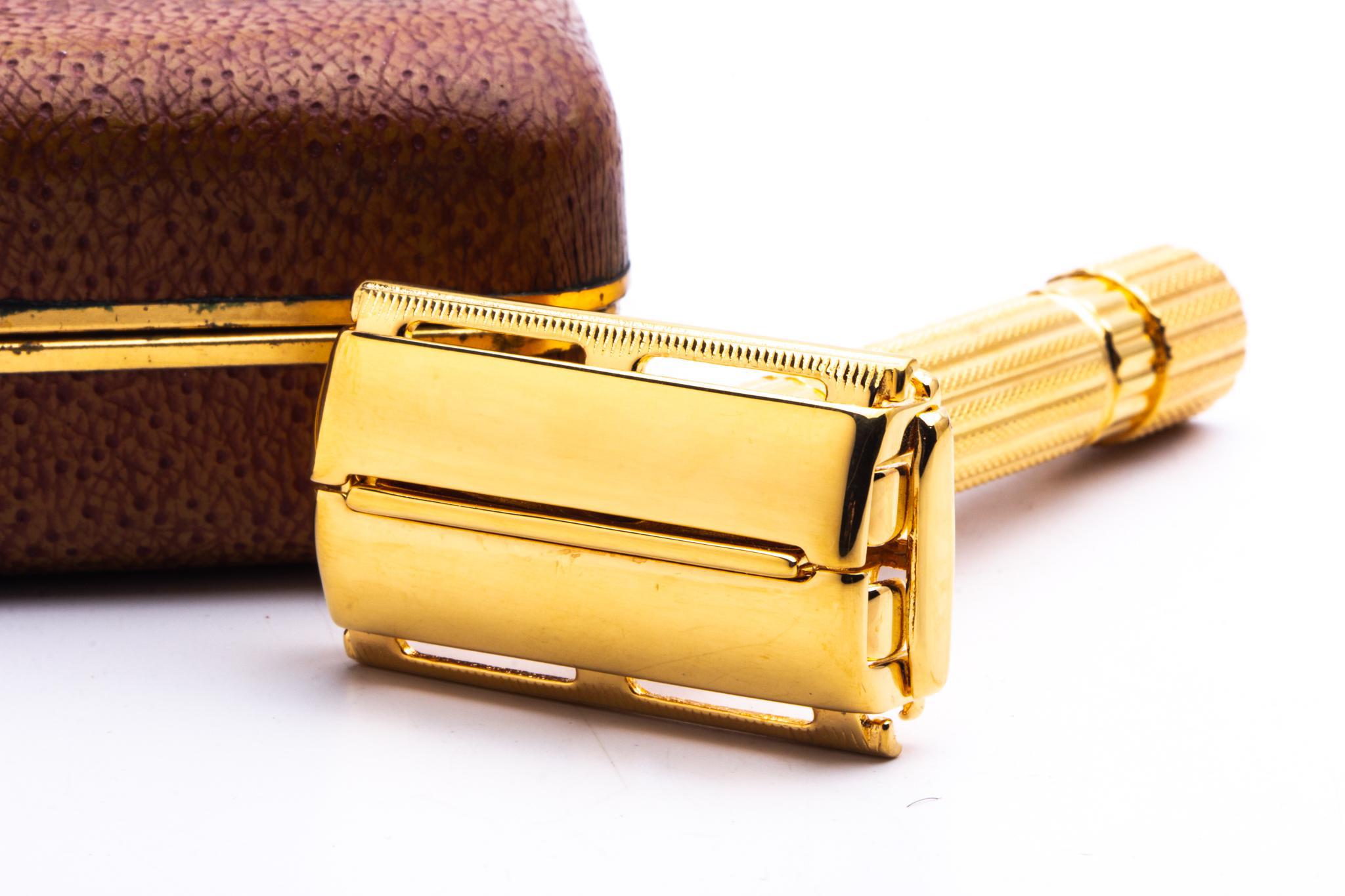 1940's Gillette Gold Aristocrat Double Edge Safety Razor Set| 24k Gold ...