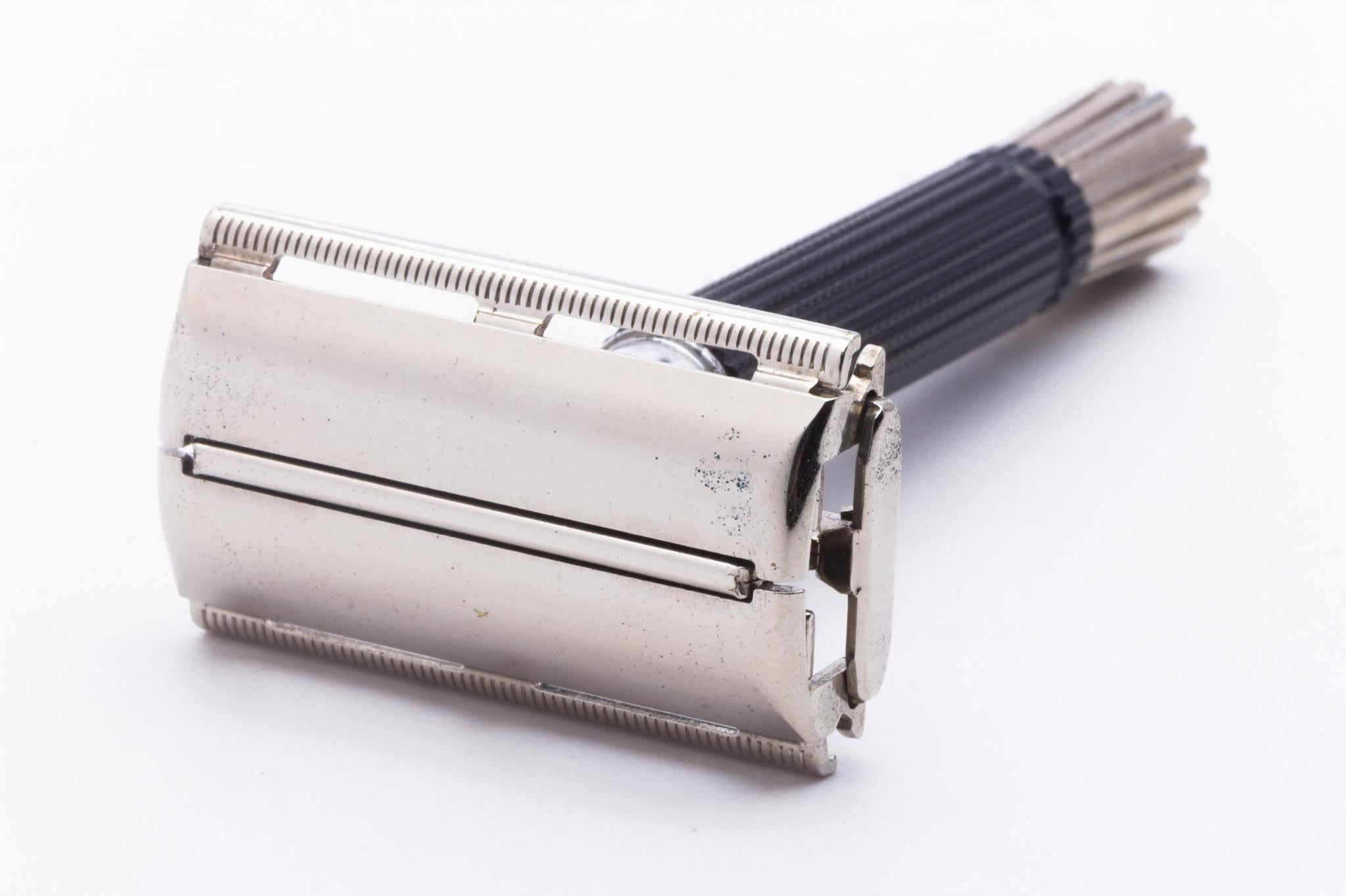 1971 R2 Gillette Black Handle Super Speed Double Edge Safety Razor | O ...