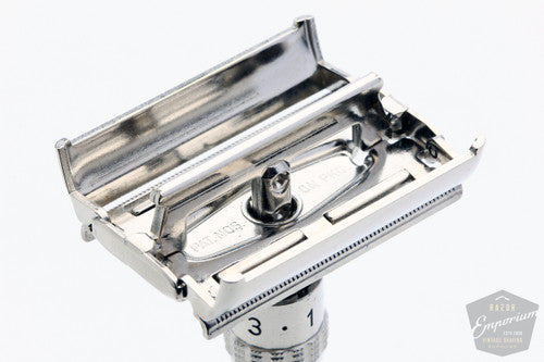 Gillette 1966 Slim Adjustable | Double Edge Safety Razor – Razor Emporium
